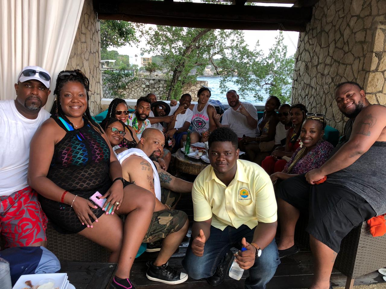 Easy Vibes Exclusive Tours and Transfers