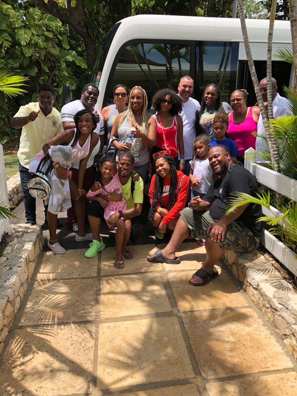 Easy Vibes Exclusive Tours and Transfers